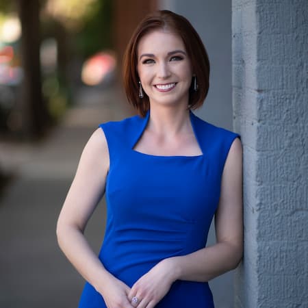 Brittany Rainey (KTVT) Wiki, Age, Husband, Back Surgery, Net Worth